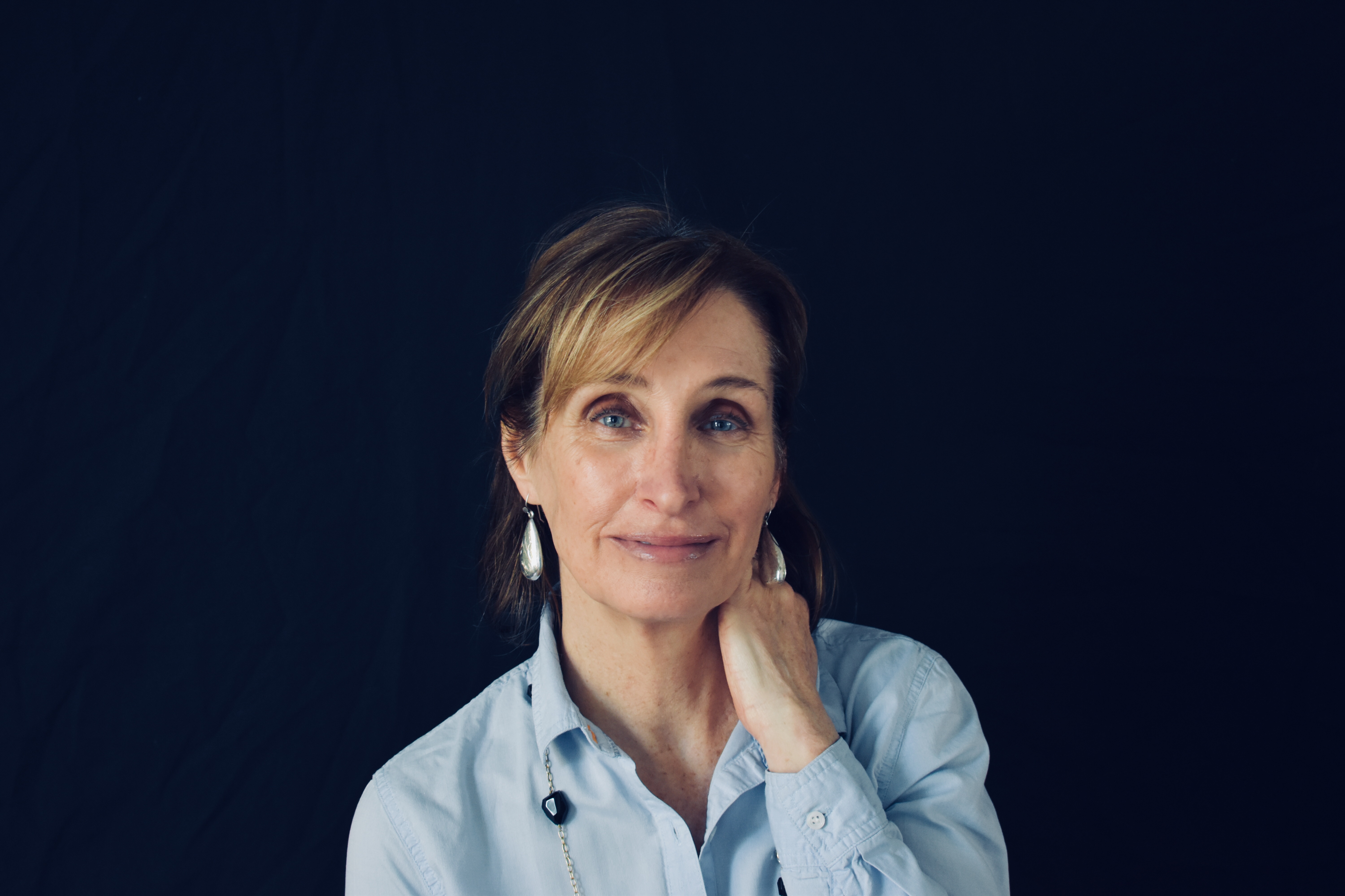 Contact - Jane Gordon Julien